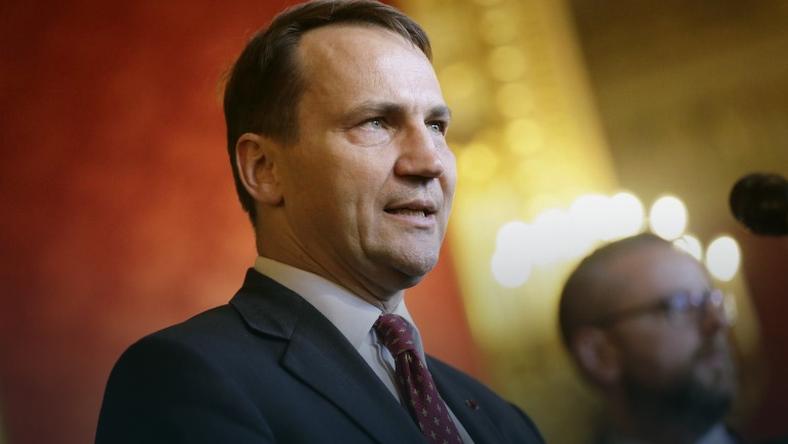 UAWire - Polish Foreign Minister: EU to deliberate major aid for Ukraine UAWire - Polish Foreign Minister: EU to deliberate major aid for Ukraine