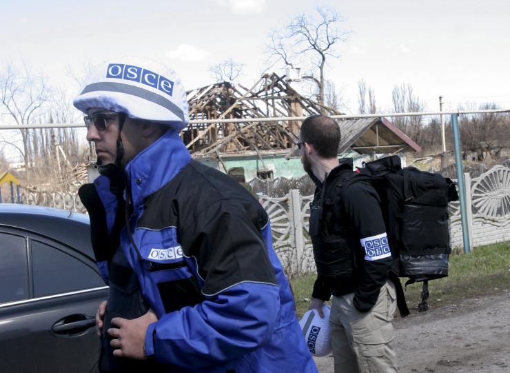 UAWire - OSCE Observers Fired upon near Kominternovo UAWire - OSCE Observers Fired upon near Kominternovo